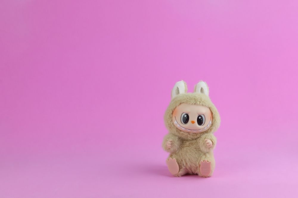 Labubu Dolls – Mischief, Monsters & Collectible Mania