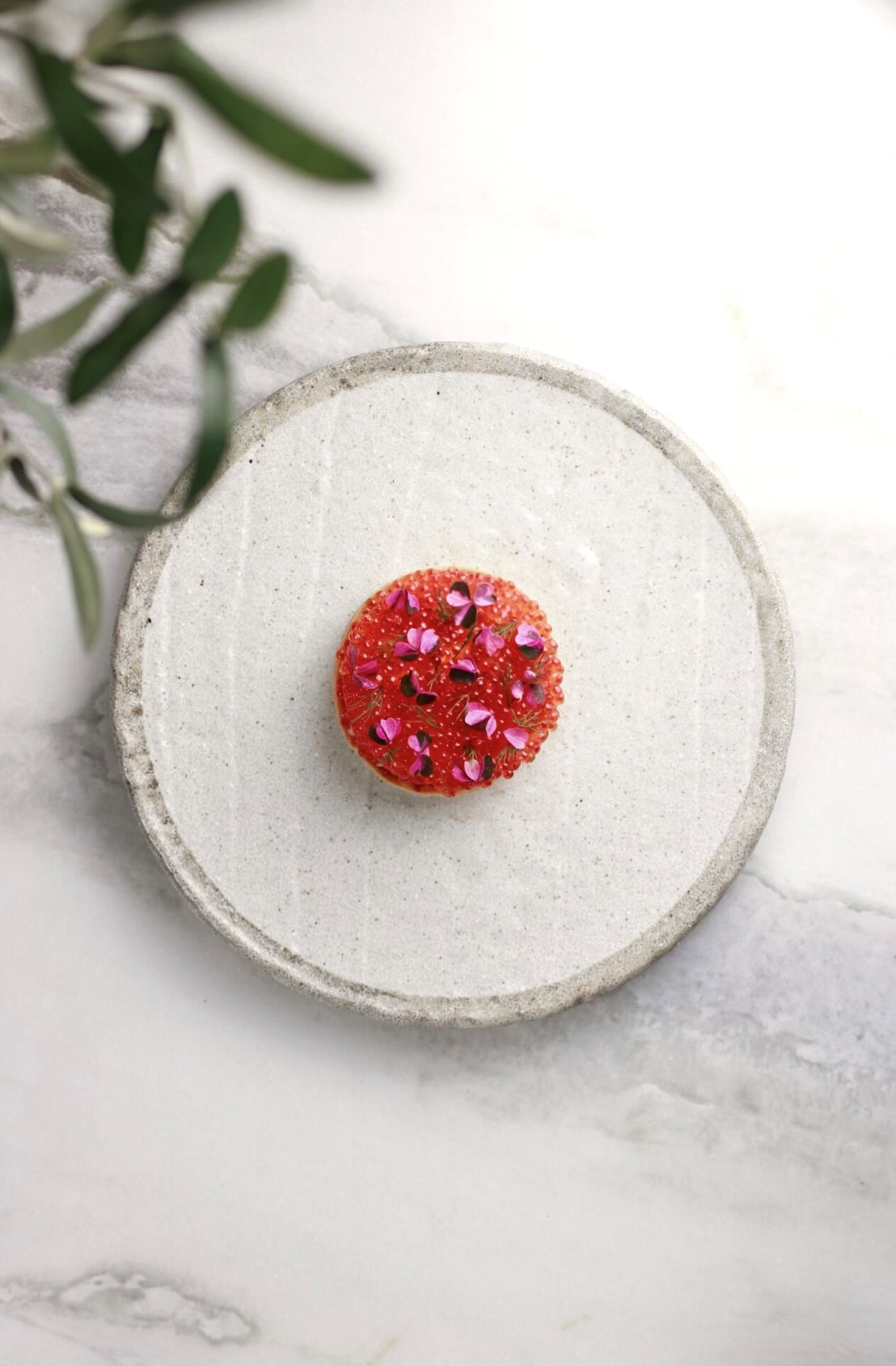 Eat with your Eyes First